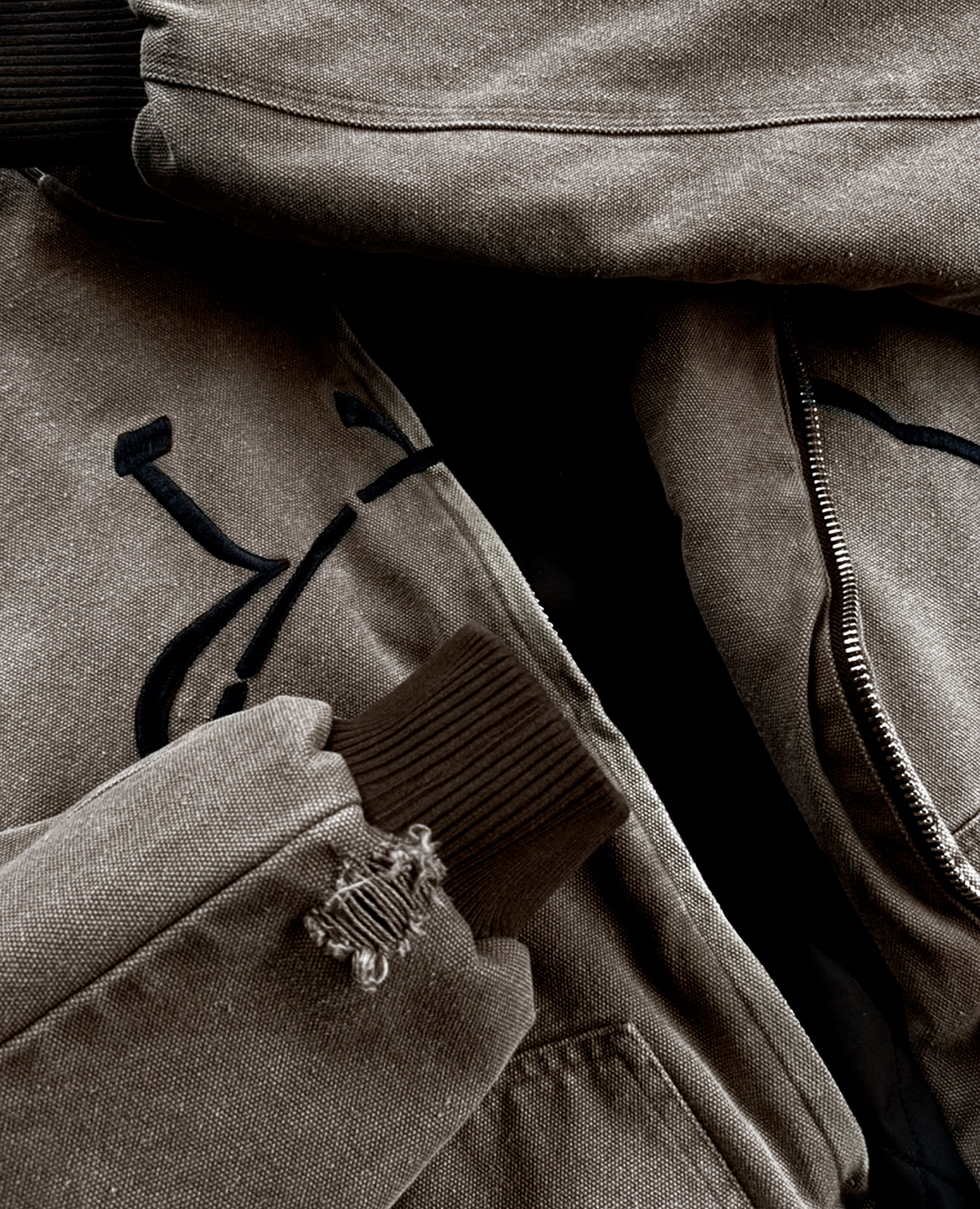 SHARP JACKET – DIVINBYDIVIN